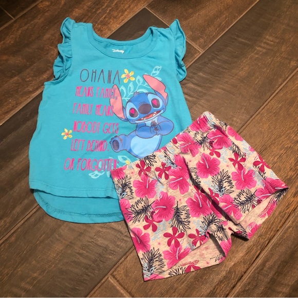 Disney | Matching Sets | Euc Disney 2pc Stitch Outfit | Poshmark